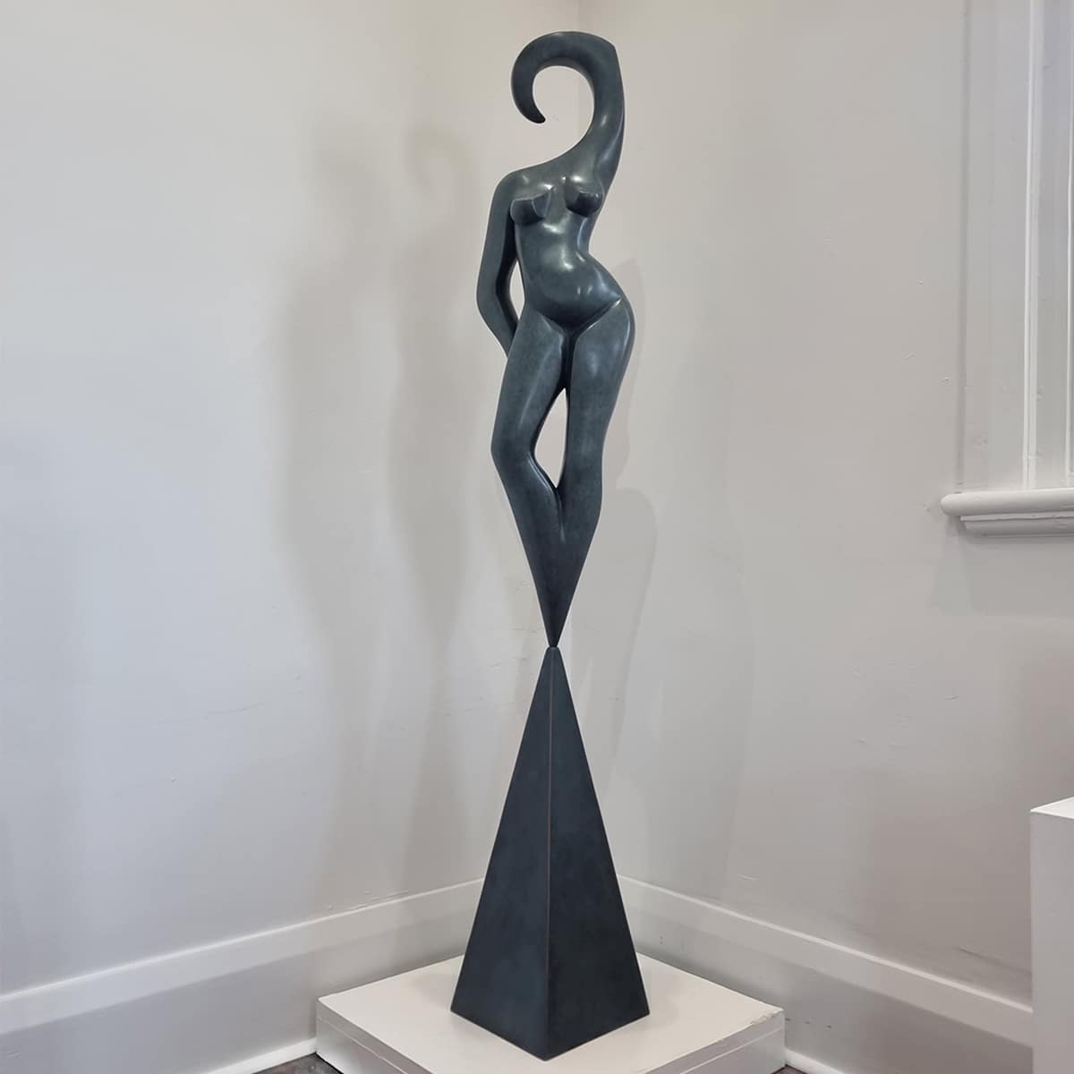 Modern Venus - 160cm | Soho Galleries, Sydney Sculpture